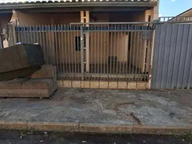 Casa / Sobrado para Venda em Araçatuba/SP Dona Amélia 2 Quartos