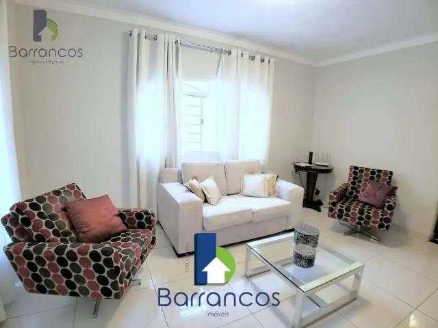 Casa / Sobrado para Venda em Araçatuba/SP Dona Amélia 3 Quartos
