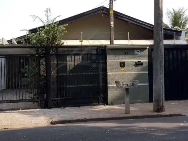 Casa / Sobrado para Venda em Araçatuba/SP Dona Amélia 3 Quartos