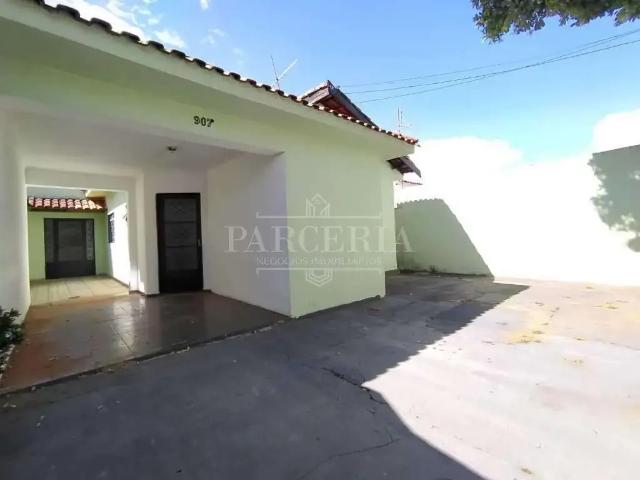 Casa / Sobrado para Venda em Araçatuba/SP Dona Amélia 3 Quartos