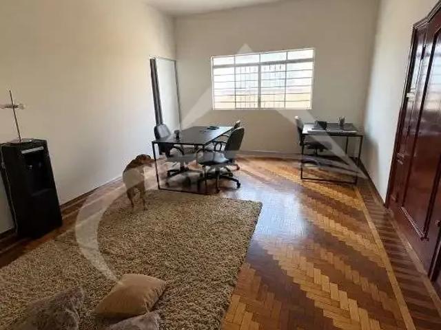 Casa / Sobrado para Venda em Araçatuba/SP Higienópolis 3 Quartos