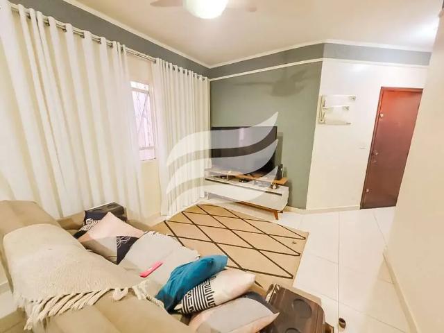Casa / Sobrado para Venda em Araçatuba/SP Icaray 3 Quartos