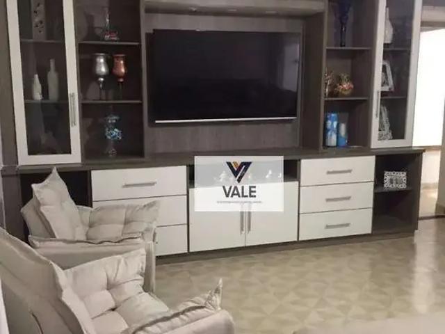 Casa / Sobrado para Venda em Araçatuba/SP Iporã 4 Quartos
