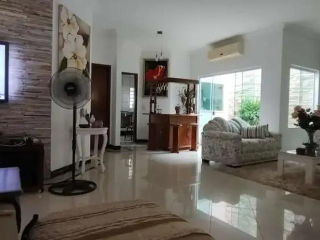 Casa / Sobrado para Venda em Araçatuba/SP Ipanema 3 Quartos