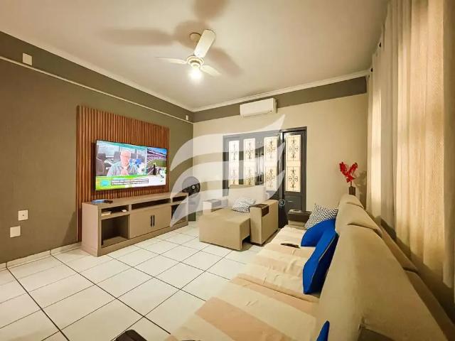 Casa / Sobrado para Venda em Araçatuba/SP Ipanema 3 Quartos