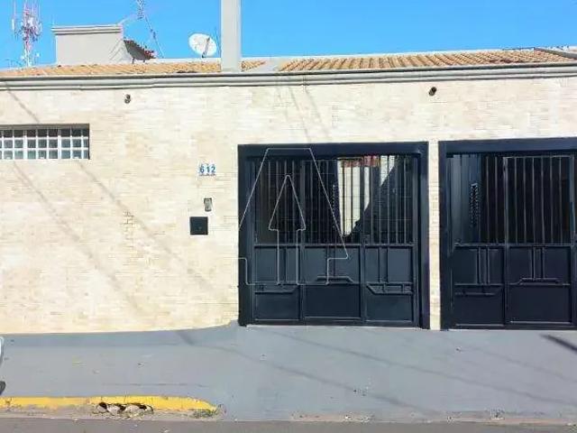 Casa / Sobrado para Venda em Araçatuba/SP Ipanema 6 Quartos