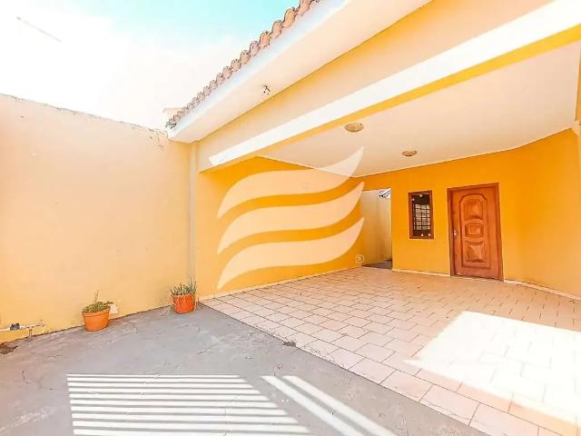 Casa / Sobrado para Venda em Araçatuba/SP Jardim do Prado 3 Quartos