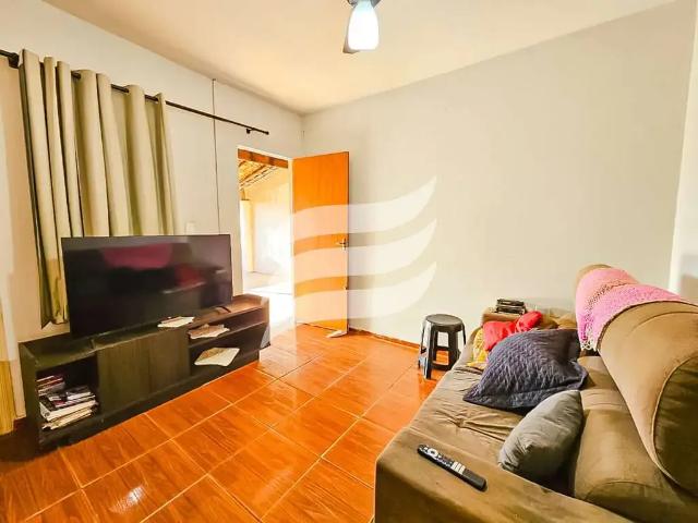 Casa / Sobrado para Venda em Araçatuba/SP Jardim das Oliveiras 3 Quartos