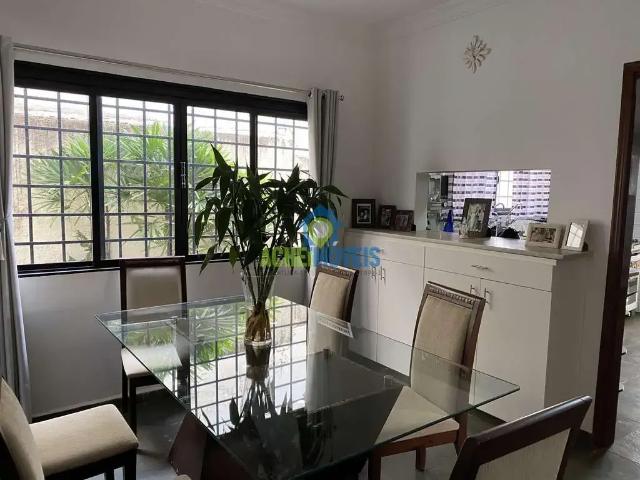 Casa / Sobrado para Venda em Araçatuba/SP Jardim Nova Yorque 3 Quartos