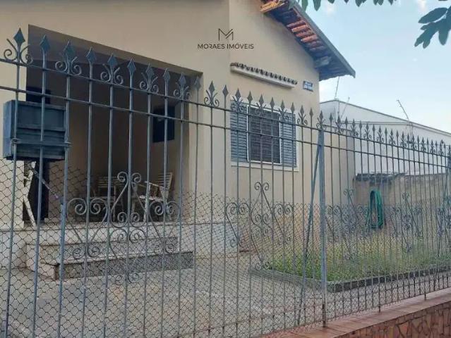 Casa / Sobrado para Venda em Araçatuba/SP Jardim Sumaré 3 Quartos