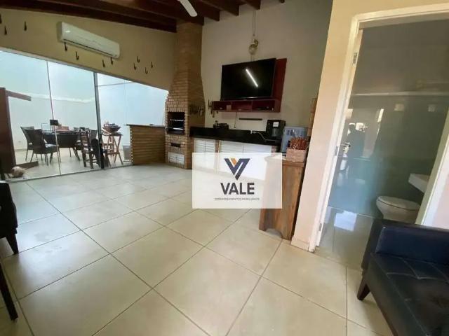 Casa / Sobrado para Venda em Araçatuba/SP Jardim Sumaré 3 Quartos