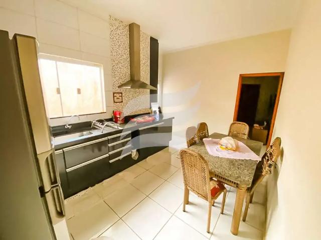 Casa / Sobrado para Venda em Araçatuba/SP Jardim Universo 2 Quartos