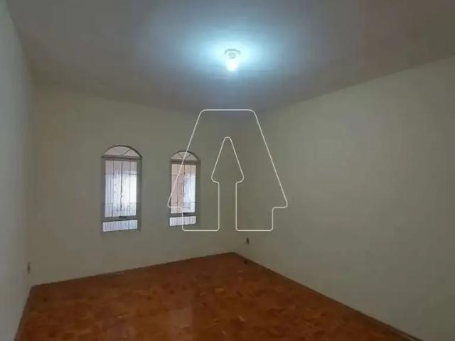 Casa / Sobrado para Venda em Araçatuba/SP Monte Carlo 3 Quartos