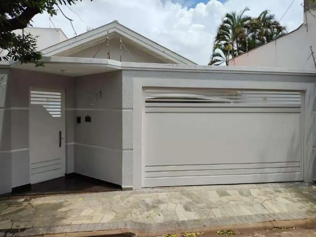 Casa / Sobrado para Venda em Araçatuba/SP Monte Carlo 3 Quartos