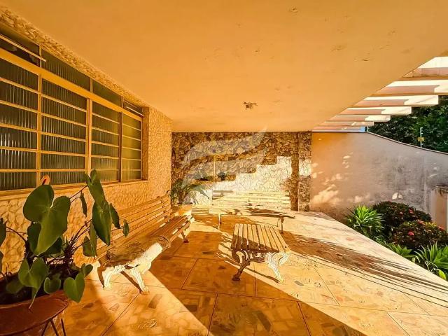 Casa / Sobrado para Venda em Araçatuba/SP Morumbi 3 Quartos