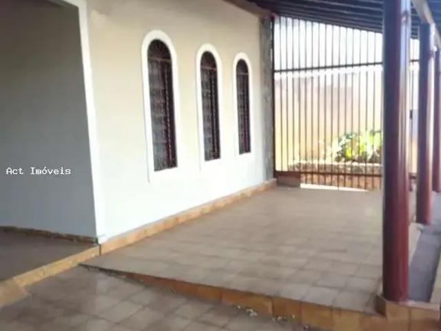Casa / Sobrado para Venda em Araçatuba/SP Novo Paraíso 3 Quartos