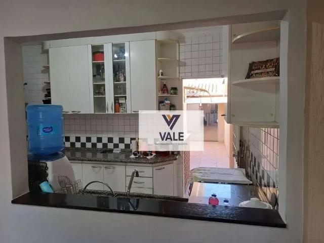 Casa / Sobrado para Venda em Araçatuba/SP Novo Umuarama 3 Quartos