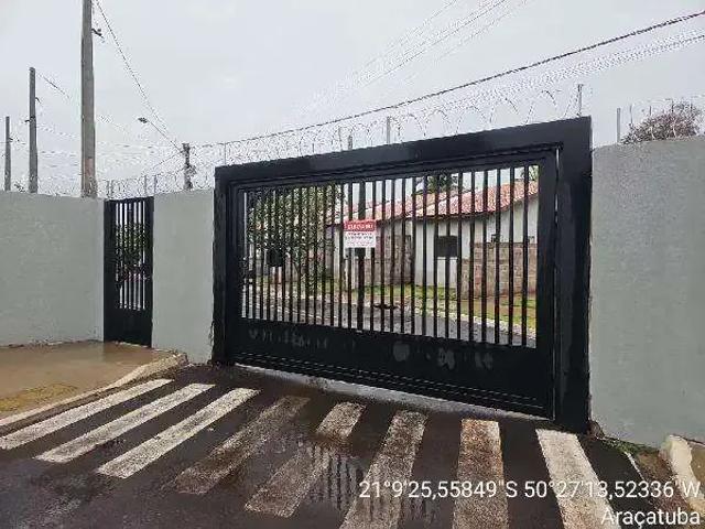 Casa / Sobrado para Venda em Araçatuba/SP Petit Trianon