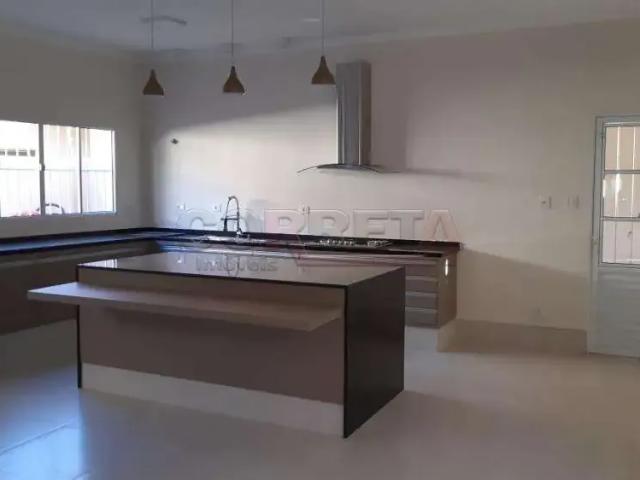 Casa / Sobrado para Venda em Araçatuba/SP Planalto 3 Quartos