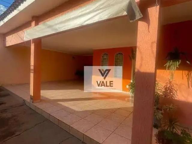 Casa / Sobrado para Venda em Araçatuba/SP Planalto 3 Quartos