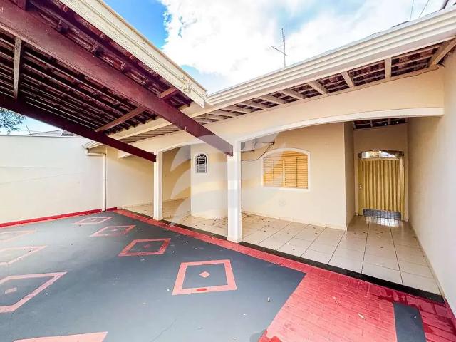Casa / Sobrado para Venda em Araçatuba/SP Planalto 3 Quartos