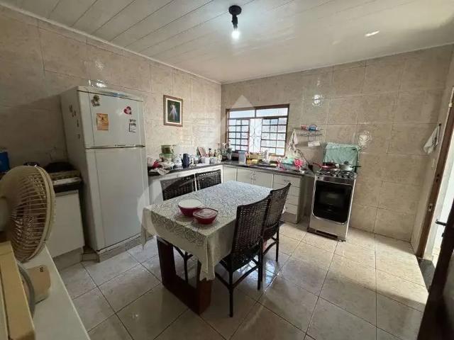 Casa / Sobrado para Venda em Araçatuba/SP Presidente 3 Quartos