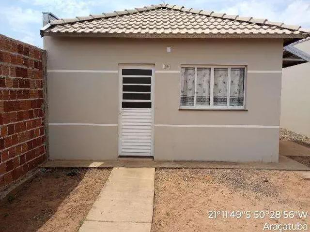 Casa / Sobrado para Venda em Araçatuba/SP Conjunto Habitacional Luana II 2 Quartos
