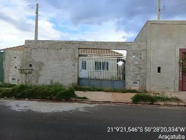 Casa / Sobrado para Venda em Araçatuba/SP Residencial Sylvio José Venturolli 2 Quartos