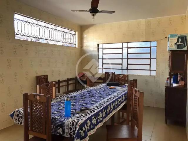 Casa / Sobrado para Venda em Araçatuba/SP São João 3 Quartos