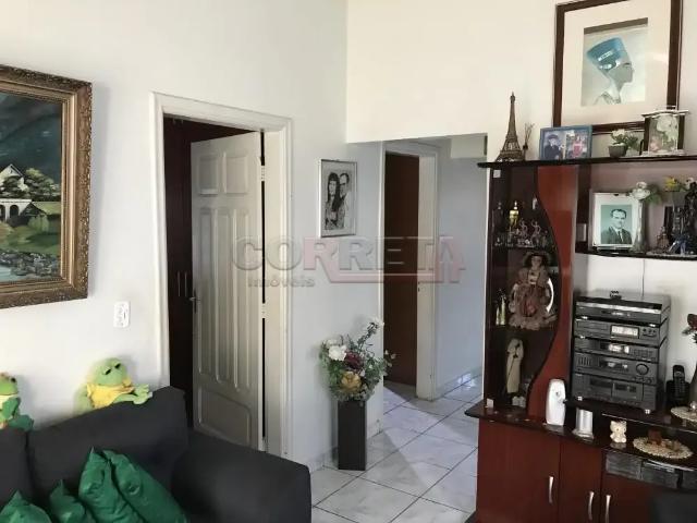 Casa / Sobrado para Venda em Araçatuba/SP São João 3 Quartos