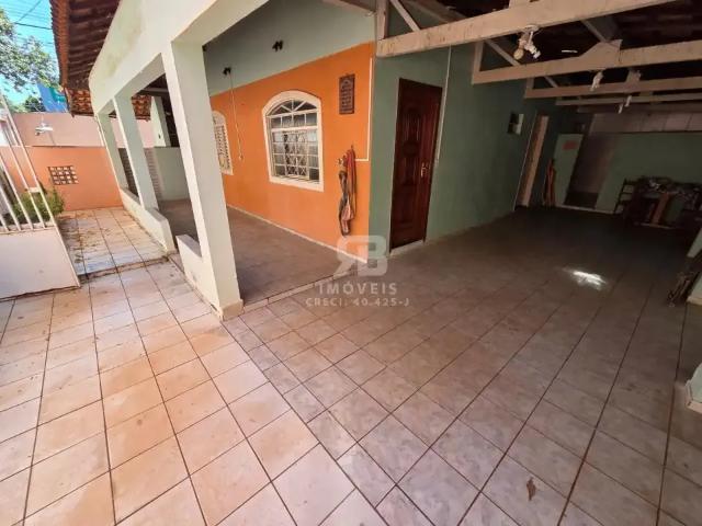 Casa / Sobrado para Venda em Araçatuba/SP São Sebastião 3 Quartos