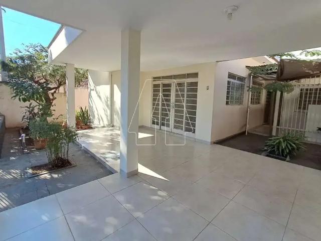 Casa / Sobrado para Venda em Araçatuba/SP São Vicente 3 Quartos