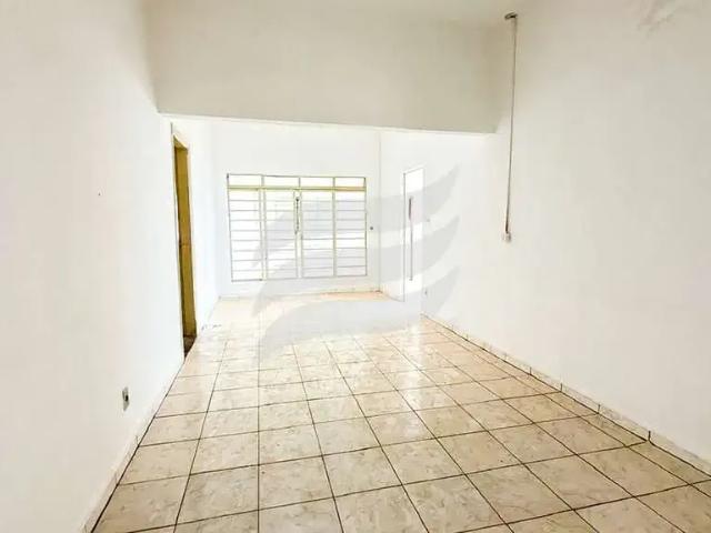 Casa / Sobrado para Venda em Araçatuba/SP São Vicente 3 Quartos