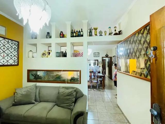 Casa / Sobrado para Venda em Araçatuba/SP São Vicente 3 Quartos