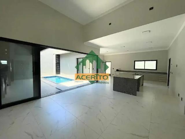 Casa / Sobrado para Venda em Araçatuba/SP Santa Luzia 4 Quartos