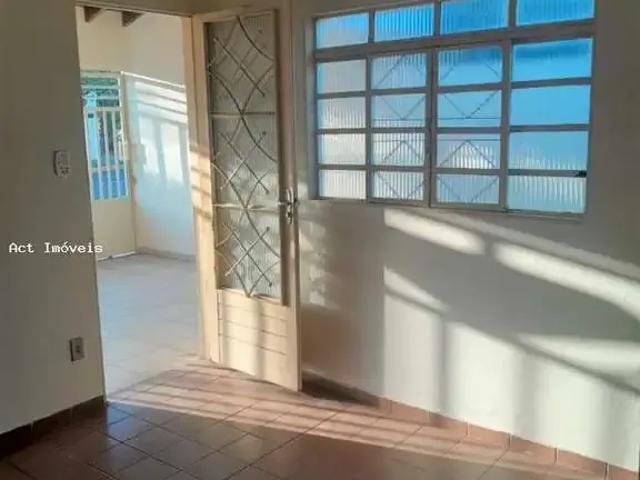 Casa / Sobrado para Venda em Araçatuba/SP Santana 2 Quartos