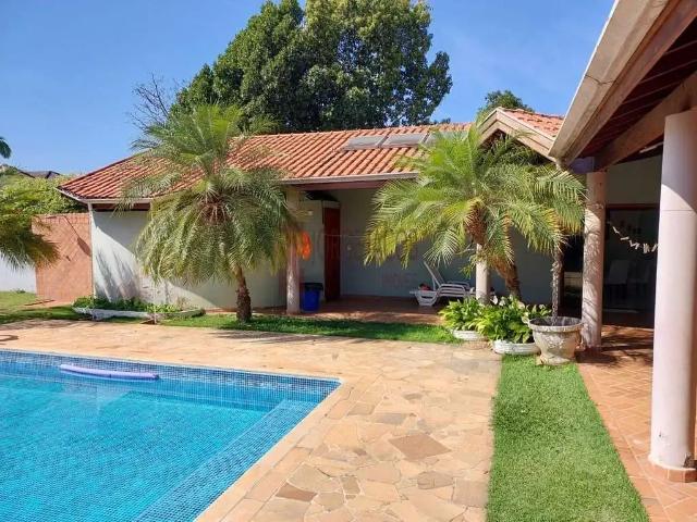 Casa / Sobrado para Venda em Araçoiaba da Serra/SP Zona Rural 4 Quartos