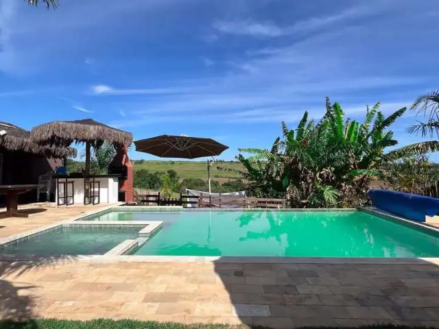Casa / Sobrado para Venda em Araçoiaba da Serra/SP Centro 3 Quartos