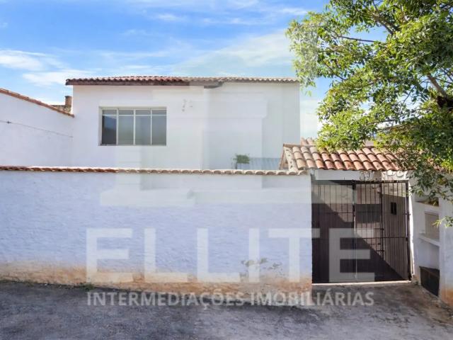 Casa / Sobrado para Venda em Araçoiaba da Serra/SP Centro 2 Quartos