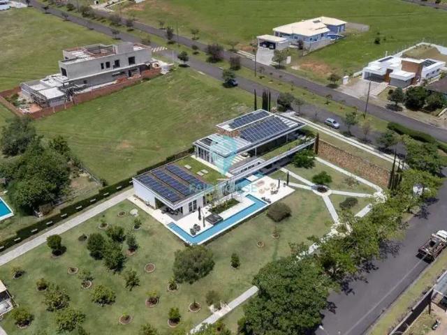 Casa / Sobrado para Venda em Araçoiaba da Serra/SP Condomínio Saint Charbel 4 Quartos