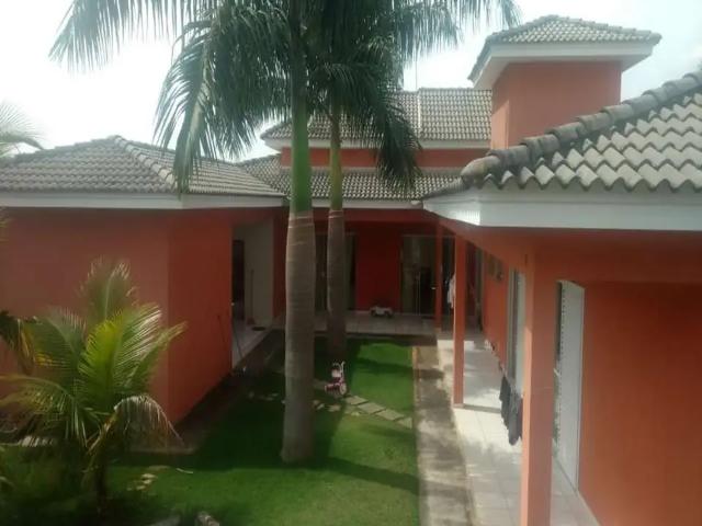 Casa / Sobrado para Venda em Araçoiaba da Serra/SP Condomínio Village Ipanema 4 Quartos