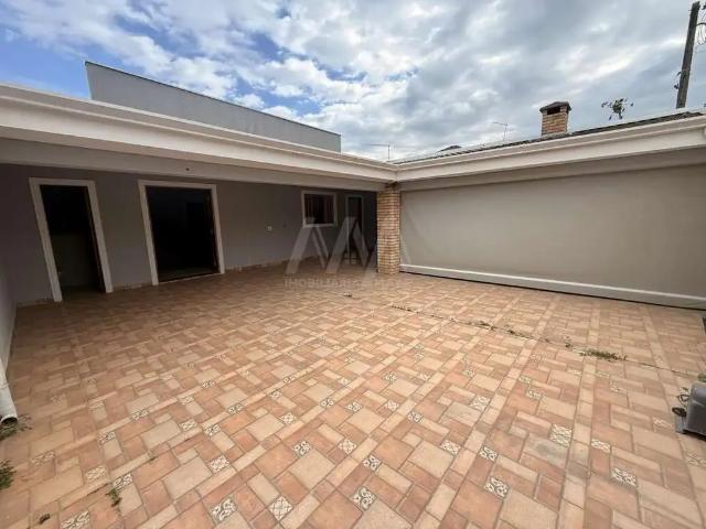 Casa / Sobrado para Venda em Araçoiaba da Serra/SP Jundiaquara 3 Quartos