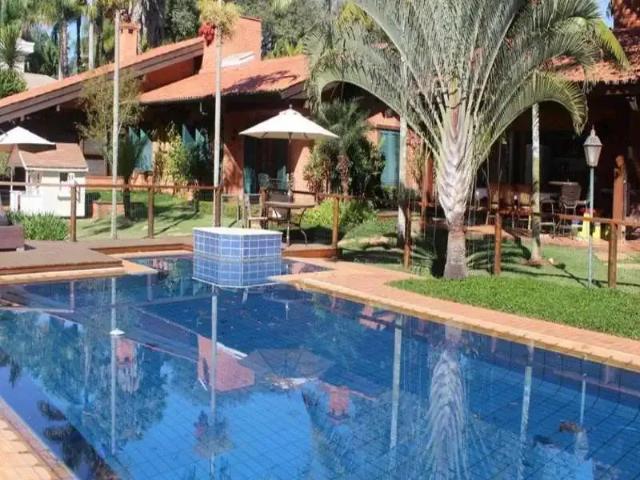 Casa / Sobrado para Venda em Araçoiaba da Serra/SP Lago Azul 4 Quartos