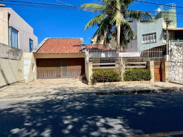 Casa / Sobrado para Venda em Aracaju/SE Coroa do Meio 4 Quartos
