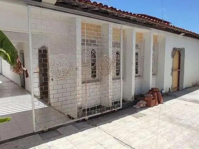 Casa / Sobrado para Venda em Aracaju/SE Coroa do Meio 3 Quartos
