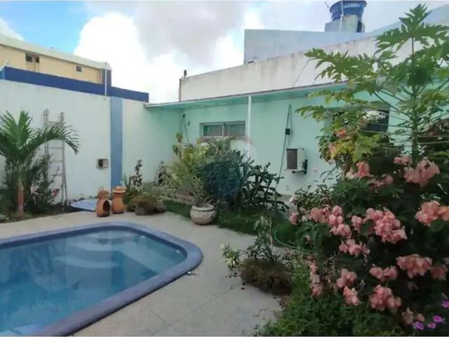 Casa / Sobrado para Venda em Aracaju/SE Atalaia 5 Quartos
