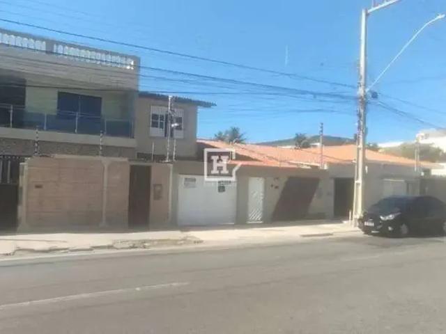Casa / Sobrado para Venda em Aracaju/SE Atalaia 5 Quartos