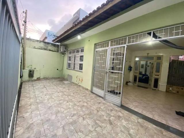Casa / Sobrado para Venda em Aracaju/SE Grageru 4 Quartos