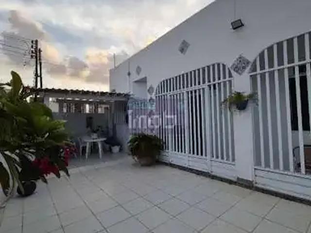 Casa / Sobrado para Venda em Aracaju/SE Grageru 5 Quartos