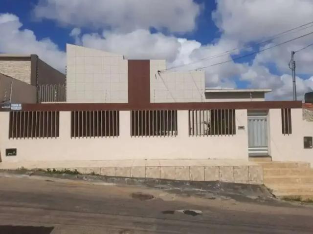 Casa / Sobrado para Venda em Aracaju/SE Dezoito do Forte 4 Quartos